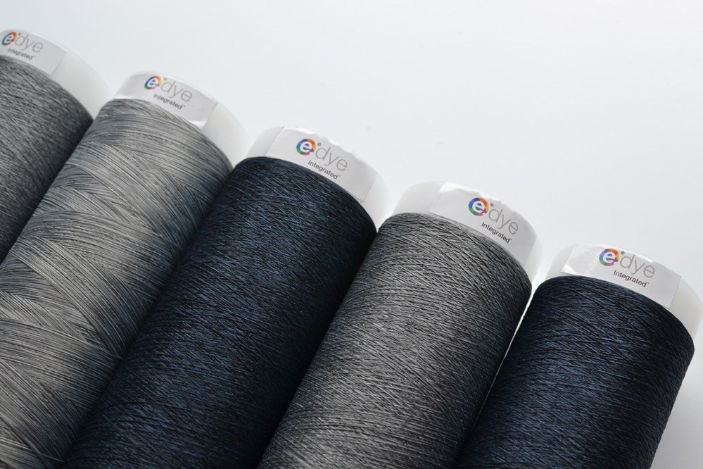 e.dye® | Products | Yarn